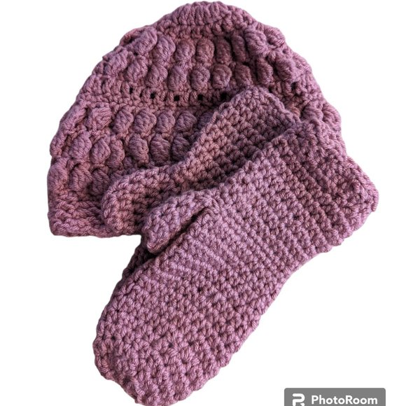 Handmade | Accessories | New Handmade Knit Hat And Mittens Set Purple ...
